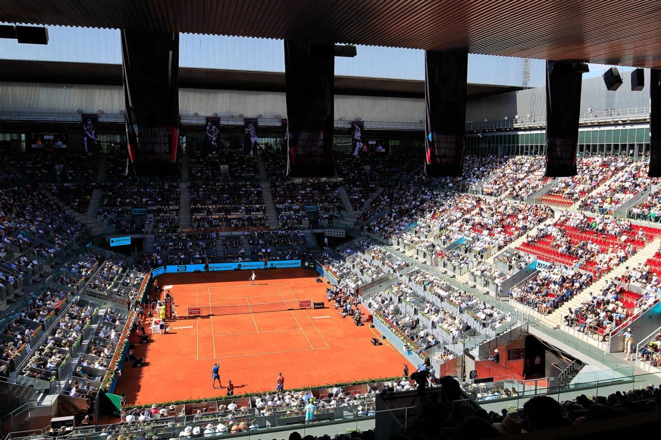 Emma Raducanu vs Viktoriya Tomova Prediction and Odds: Mutua Madrid ...